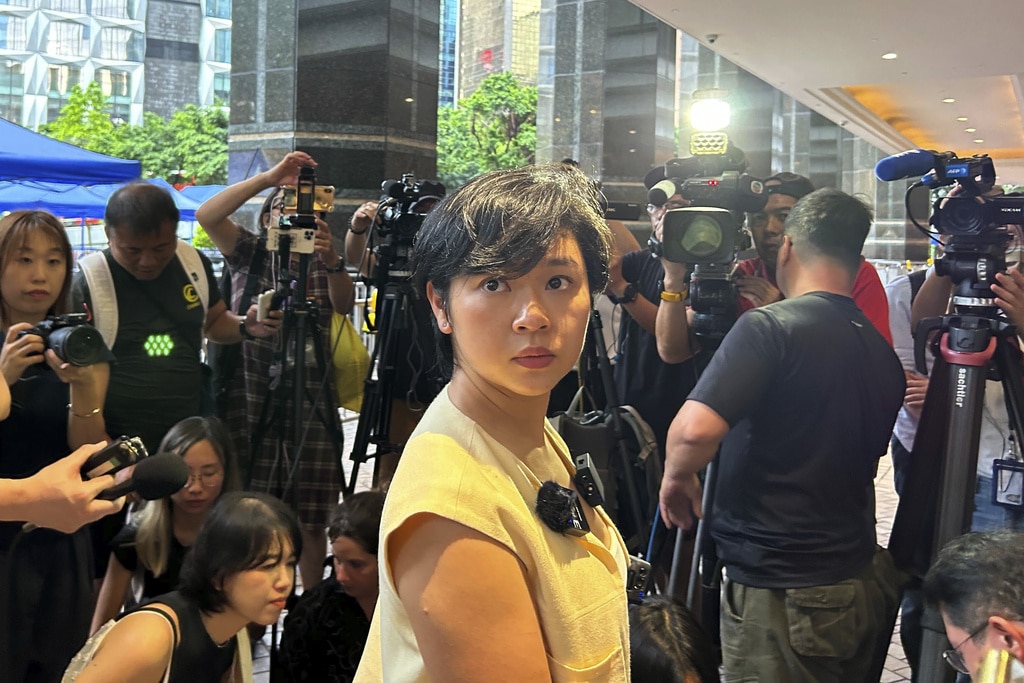 Head of Hong Kong's leading journalist group says she lost WSJ job ...