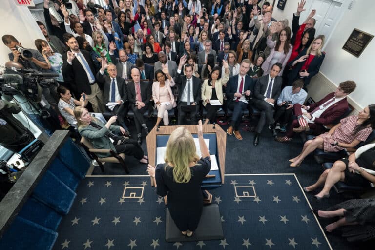 White House starts new press policy restricting wire services' access to the president | The ...